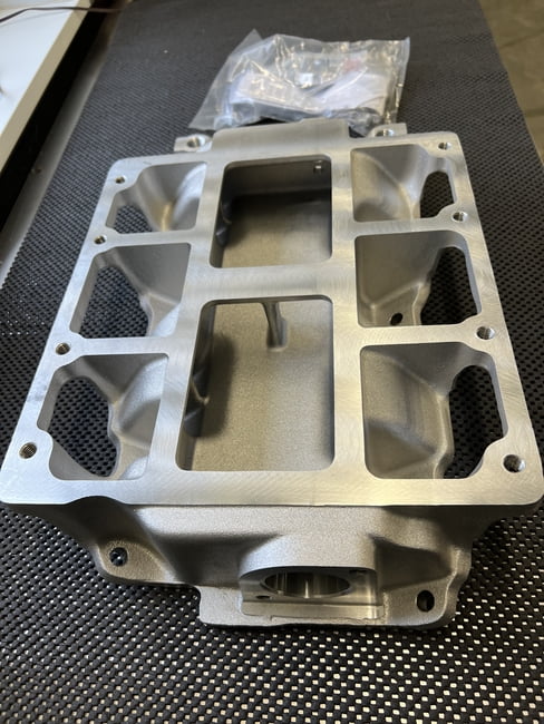 Small Block Chevy Blower Intake Weiand W7136 - JR1 Racing Oil